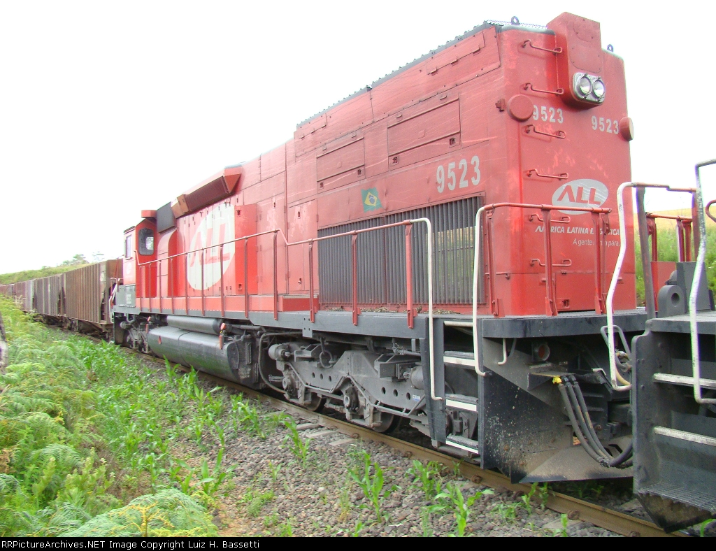 SD40-T2 9523